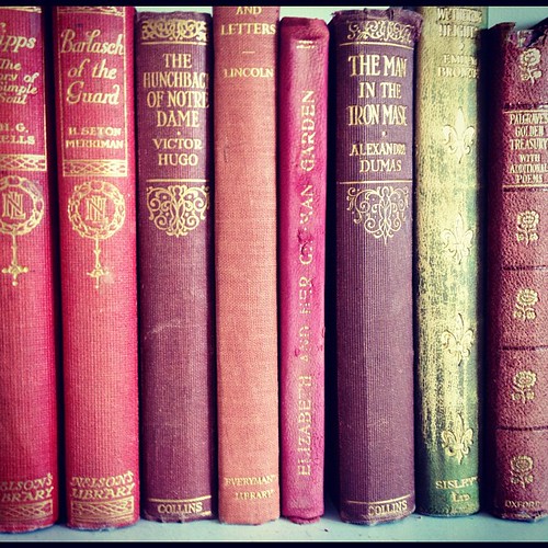 Books in the Public Domain: Free with Project Gutenberg | CHAPTER CHATS